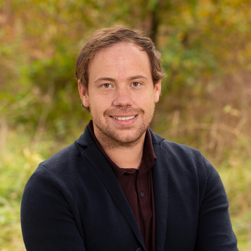 Dr. Phillip Cleves | Carnegie Science