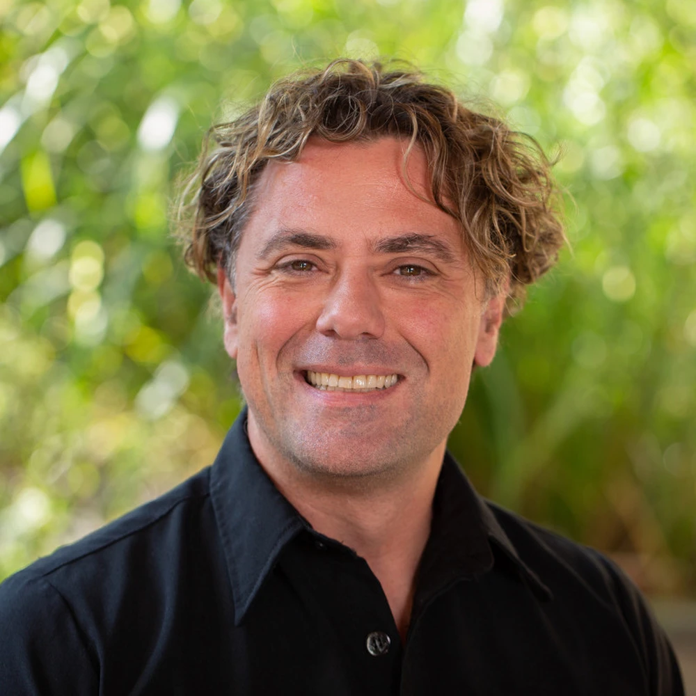 Dr. Dionysis Foustoukos | Carnegie Science