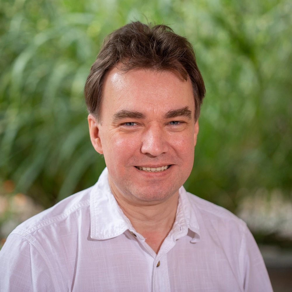 Steven Golden | Carnegie Science