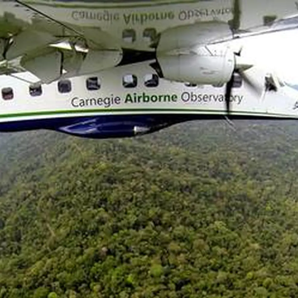 Greg Asner wins grant from Leonardo DiCaprio Foundation | Carnegie Science