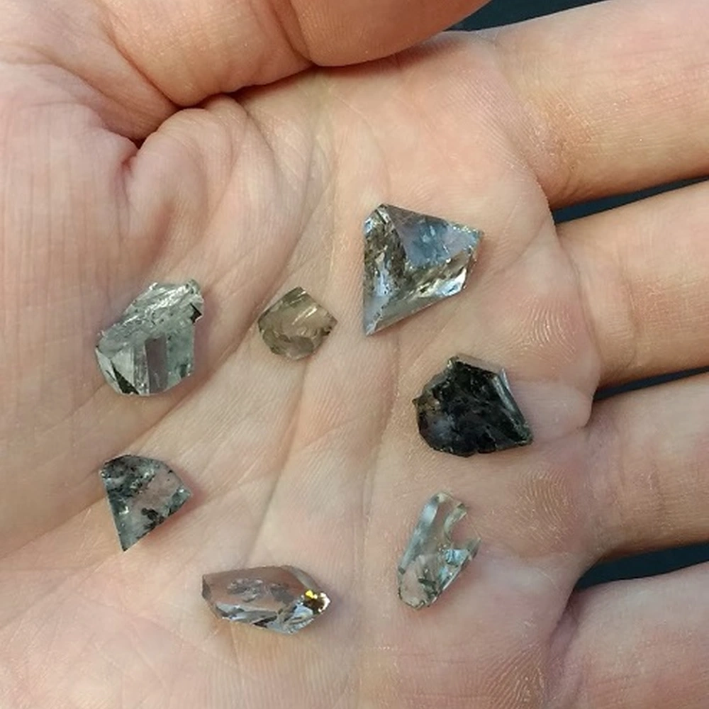 Biggest and best diamonds formed in deep mantle metallic liquid ...